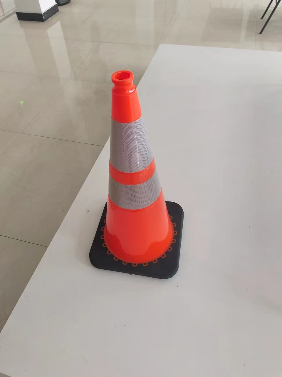 28'' PVC Traffic Cone Safety Cones Road Cones (Copy) - Hebei Shangze ...